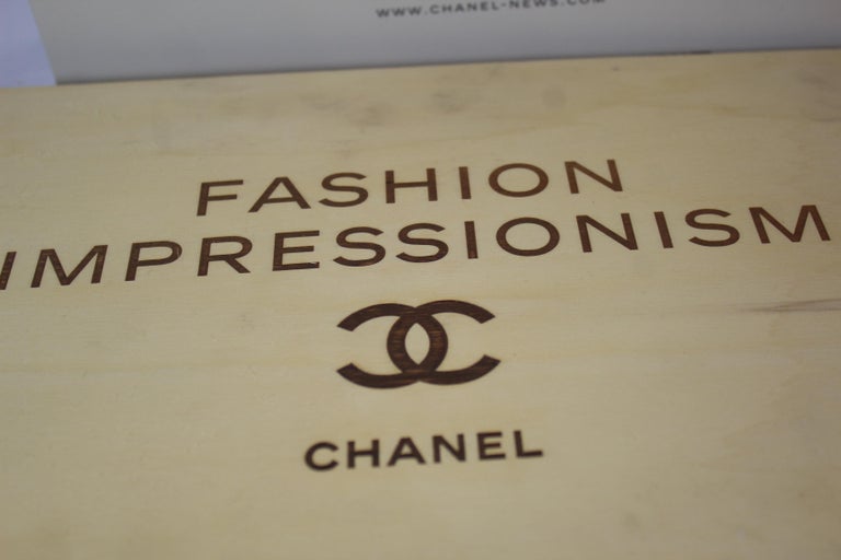 Chanel Wood Fashion Impressionism Bag / Case. Kit 2015 Cruise ...