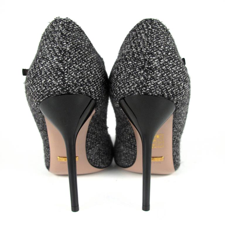 Gucci Heels - New - 6 - 36 - Black Gray Tweed Strappy Leather Gold ...