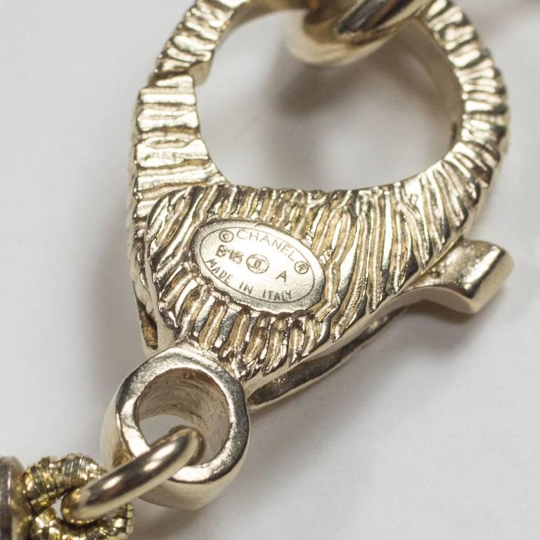 Chanel Pearl Marble Necklace 2016 - New - White Bead Gold CC Charm ...