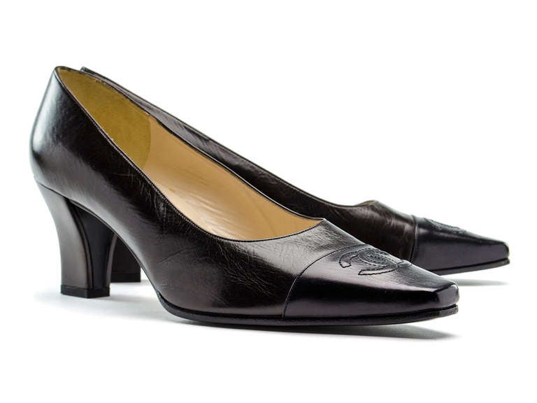 Chanel Leather Court Colorblocked Heels For Sale at 1stDibs
