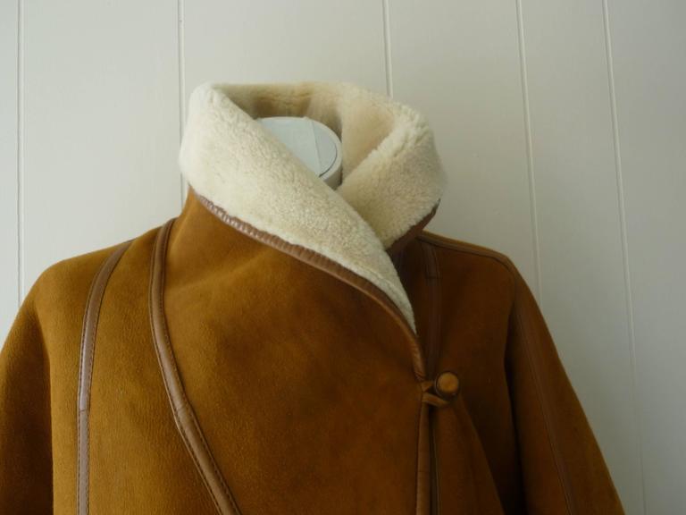 Max Mara Shearling Cape/Jacket (8 US) at 1stDibs | max mara shearling ...