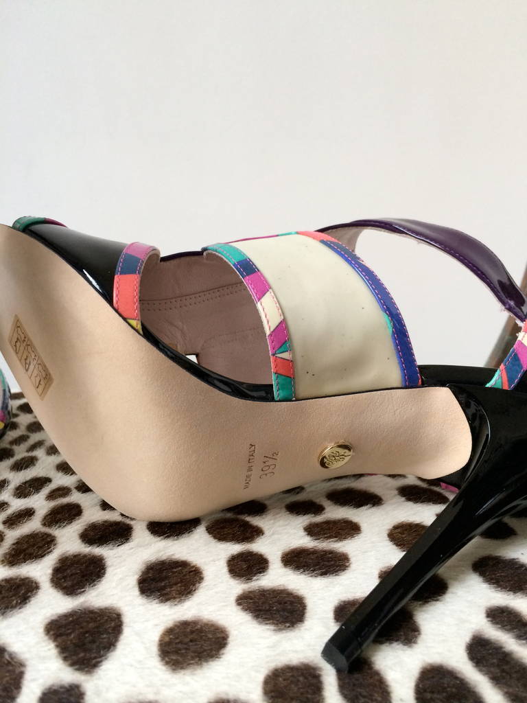 New Never Worn Incredible Pucci Shoes at 1stDibs