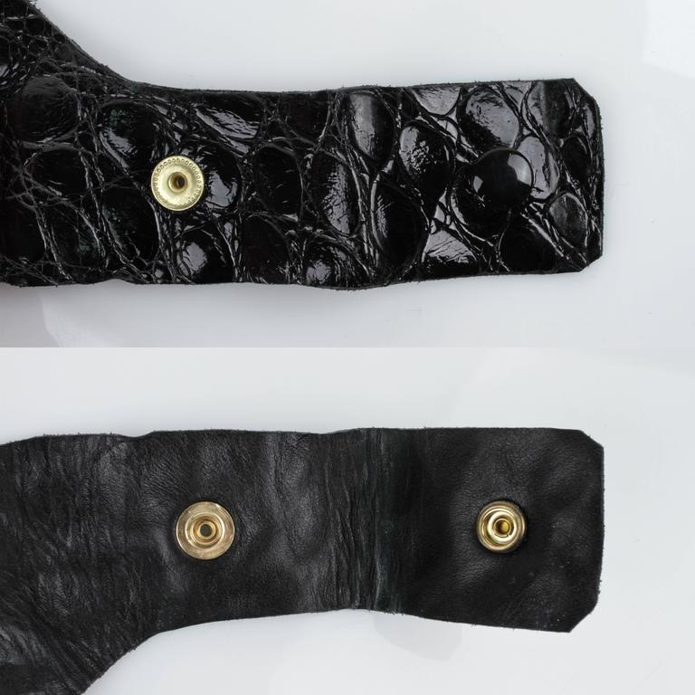 LYNN TUTTLE Black Alligator Raw Edge Leather Natural Stone Brass Buckle ...