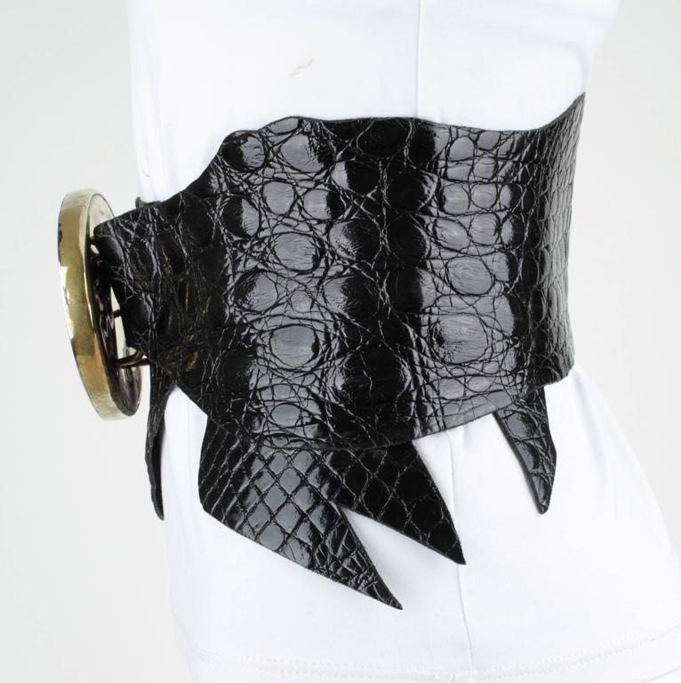 LYNN TUTTLE Black Alligator Raw Edge Leather Natural Stone Brass Buckle ...