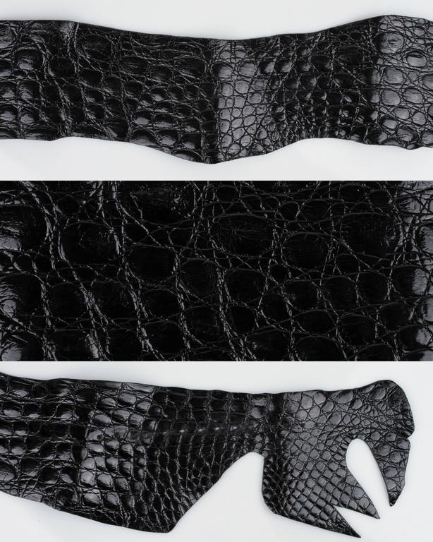 LYNN TUTTLE Black Alligator Raw Edge Leather Natural Stone Brass Buckle ...