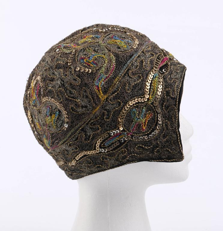 COUTURE c.1920s Metallic Gold Embroidered Sequin Silk Flapper Cloche ...