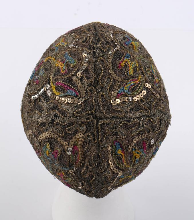 COUTURE c.1920s Metallic Gold Embroidered Sequin Silk Flapper Cloche ...