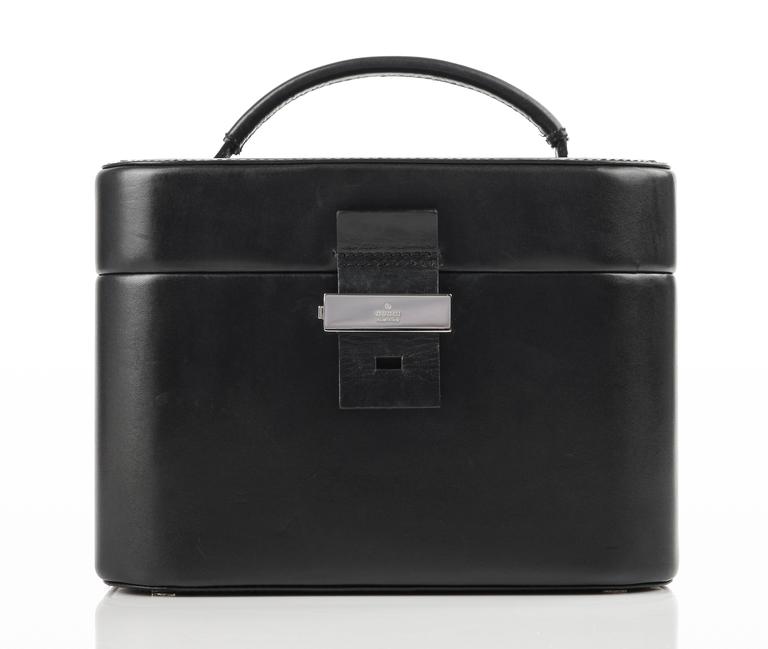 GUCCI Black Genuine Leather Structured Train Case Cosmetic Travel Bag ...