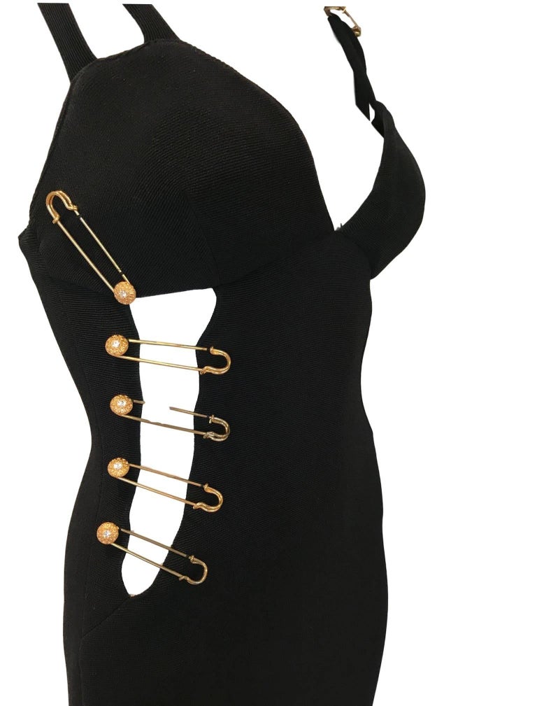 1994 Bernshaw Plunge Black Jersey Iconic Dress Liz Hurley Versace Red ...
