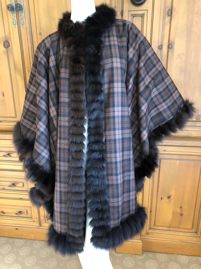 Yves Saint Laurent Fourrures Reversible Sable Trim Leopard Pattern Fur ...
