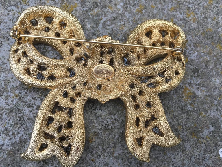 Richard Serbin Large Gold and Crystal Bow Brooch Pin 1985 For Sale at ...