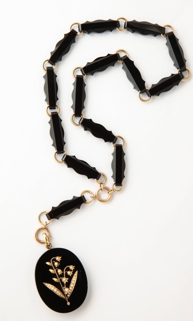 Antique Onyx Chain and Locket at 1stDibs | antique onyx chain necklaces