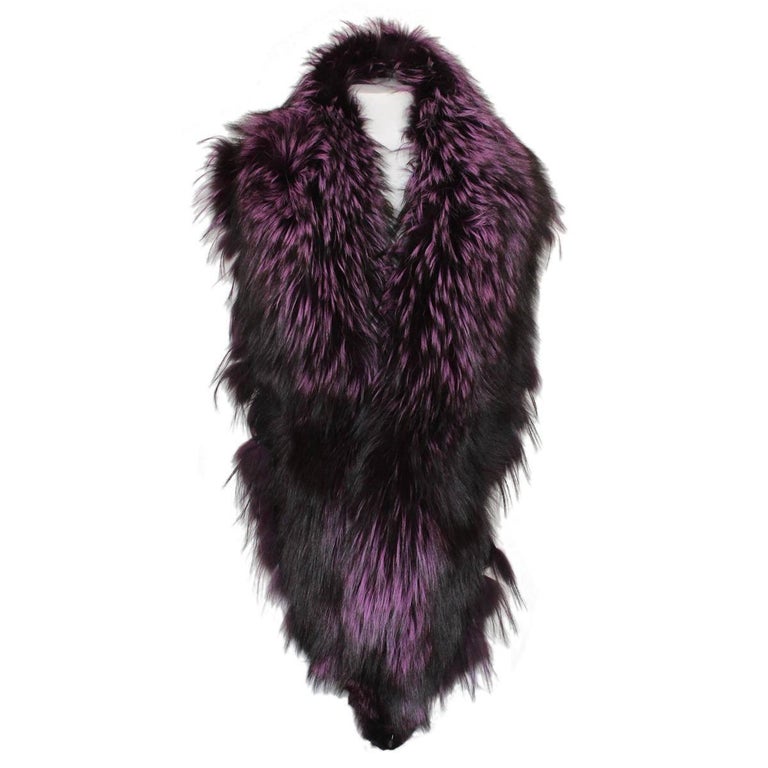 De Nicola Roma Collier en fourrure de renard violette En vente sur 1stDibs
