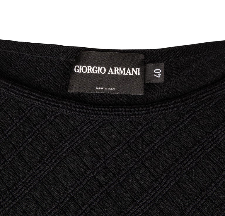Giorgio Armani Top Black Textured Fabric Classic 40 / 6 For Sale at 1stDibs