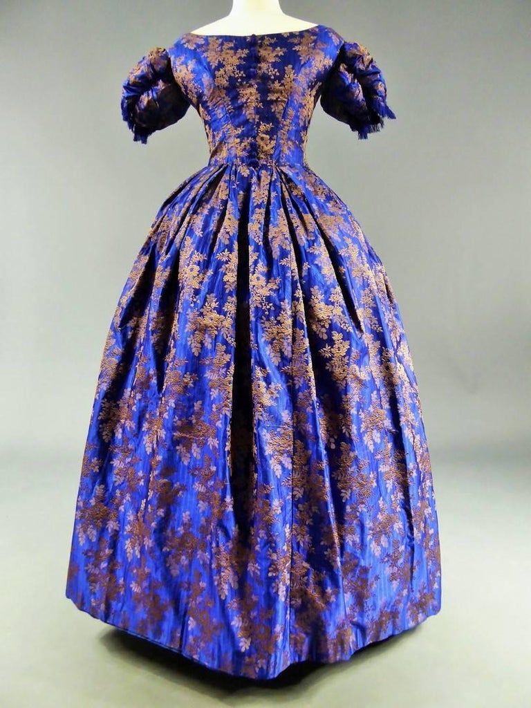 Deep blue brocaded silk crinoline ball-gown – Circa 1850 at 1stDibs