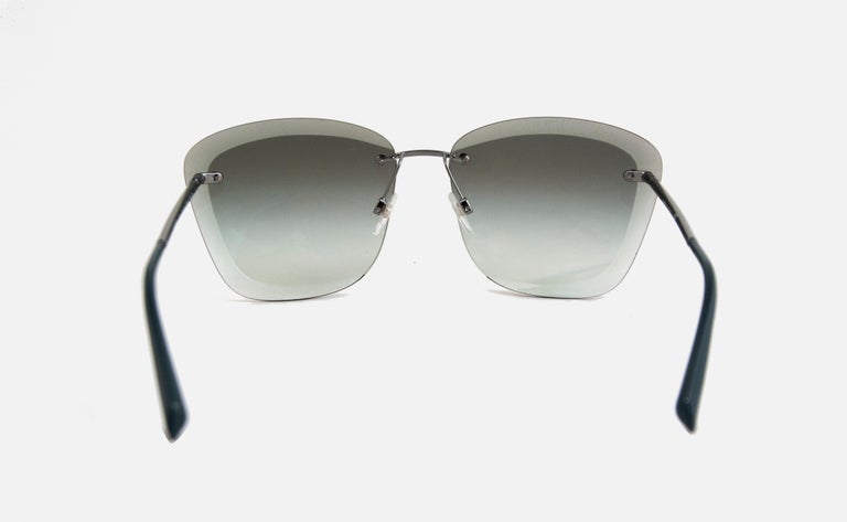 Chanel pilot sunglasses, 2000s For Sale at 1stDibs