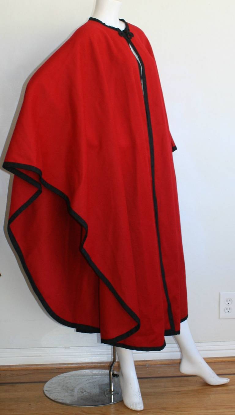YSL Yves Saint Laurent Vintage " Russian Collection " Red Opera Cape ...