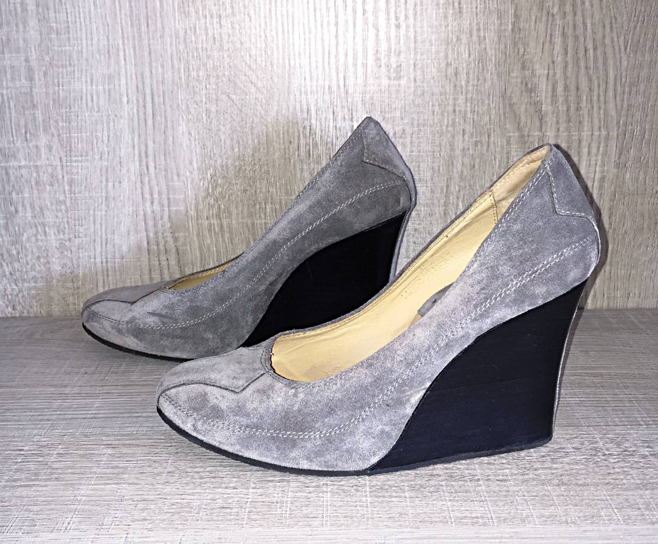 Never Worn Goldenbleu Gray Shoes / Wedges Size 36.5 / 6 - 6.5 Made in ...
