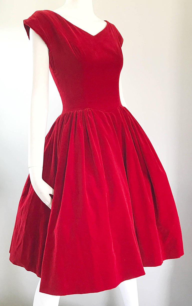 1950s Lorrie Deb Vintage Stunning Red Velvet Fit 'n Flare "New Look ...