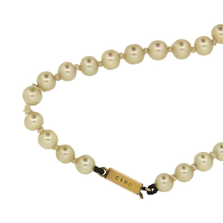 Ciro 1950s Cultured Pearl with 9ct Gold Clasp Vintage Necklace at ...