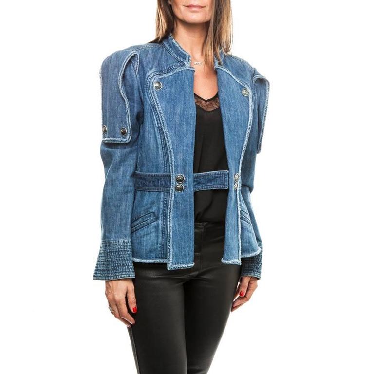 CHANEL Jacket in Blue Denim Size 44FR at 1stDibs | chanel blue jacket ...