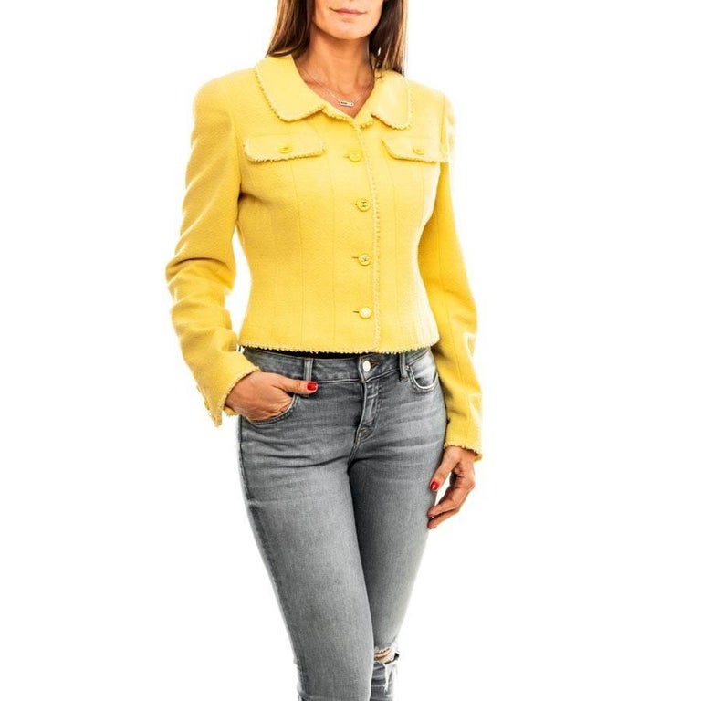 COLLECTOR CHANEL Short Yellow Jacket in Wool Size 40 at 1stDibs ...