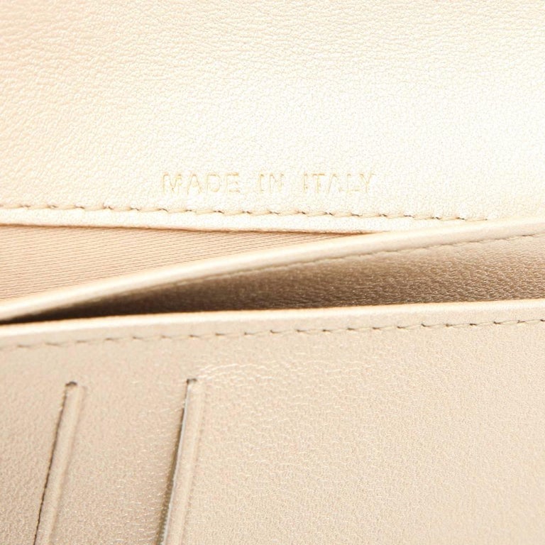 Chanel Wallet in Pink Embossed with Camellias and CC Leather at 1stDibs ...