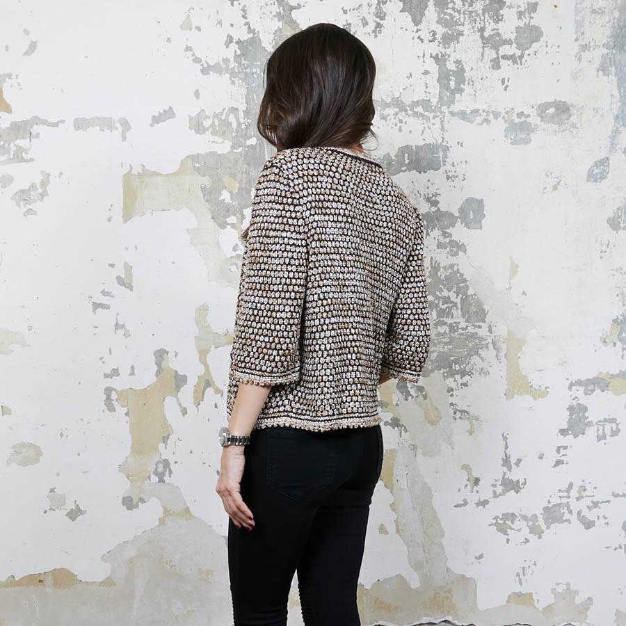 Chanel Vest in Gold, Navy and Ecru Knit Size 36FR at 1stDibs