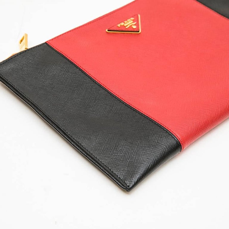 PRADA Clutch in Two-Tone Black and Red Grained Leather at 1stDibs