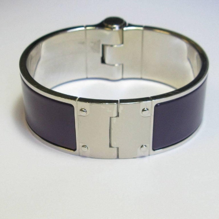 Hermès Hinged Cuff Bracelet in Palladium Plated Brass and Purple Enamel ...