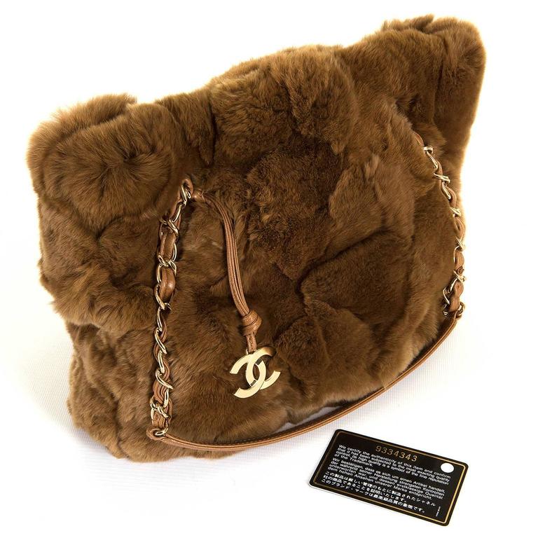 RARE Chanel Jumbo Fur Shoulder Bag in 'Chataigne' with Camel Leather ...