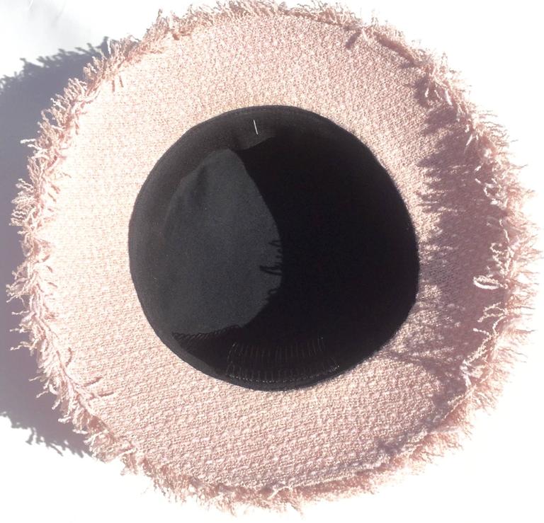 Chanel Pink Tweed Grosgrain Bow Trim Runway Chapeaux Hat at 1stDibs ...