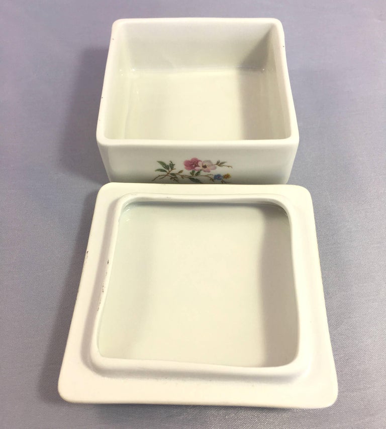 Limoges Hand Painted Butterfly Porcelain Trinket Box with Lid at ...
