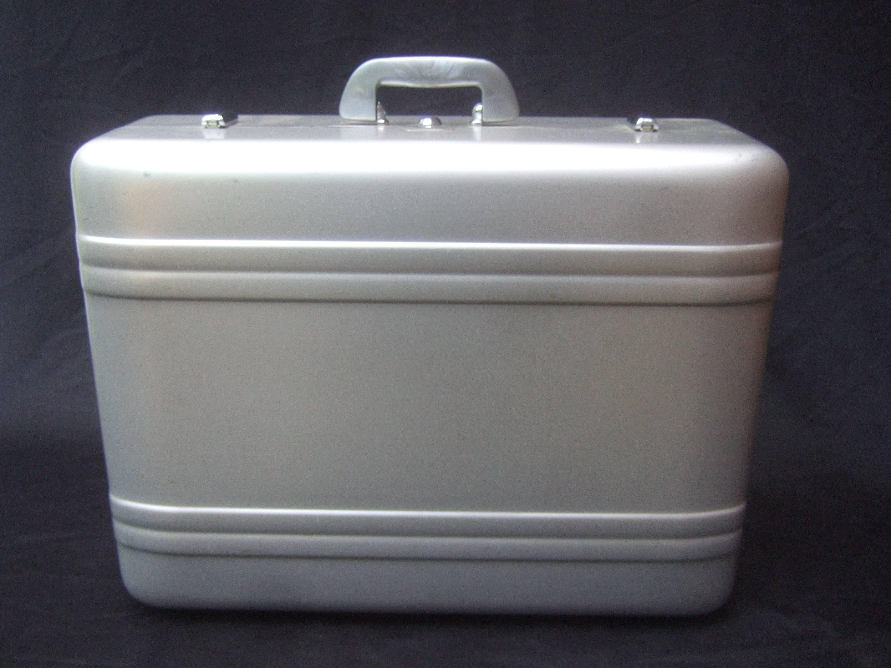 Halliburton Midcentury Aluminum Travel Case c 1960 at 1stDibs ...
