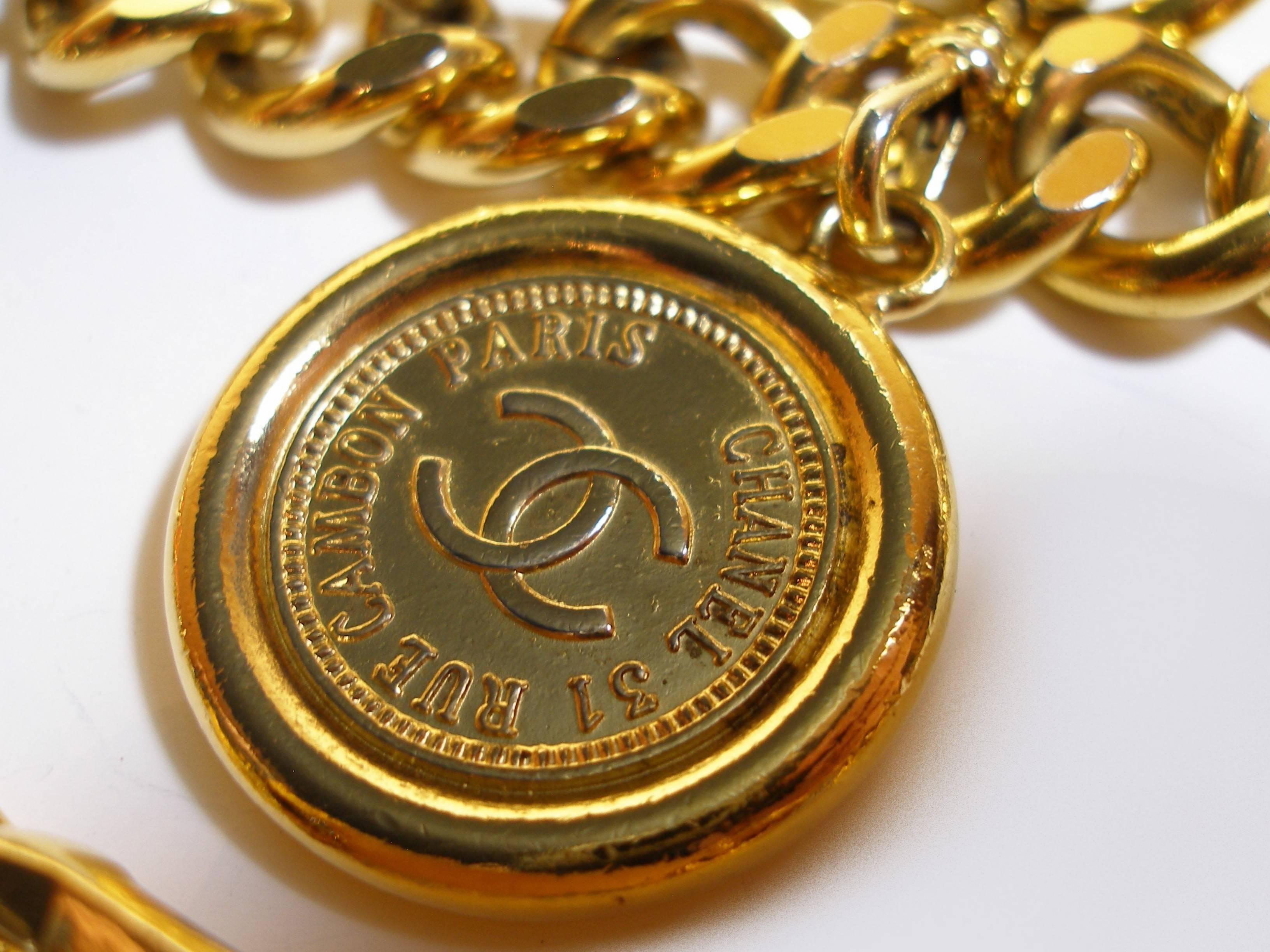 Chanel Gold Vintage CC Rue Cambon Chain Belt at 1stDibs | gold chain ...