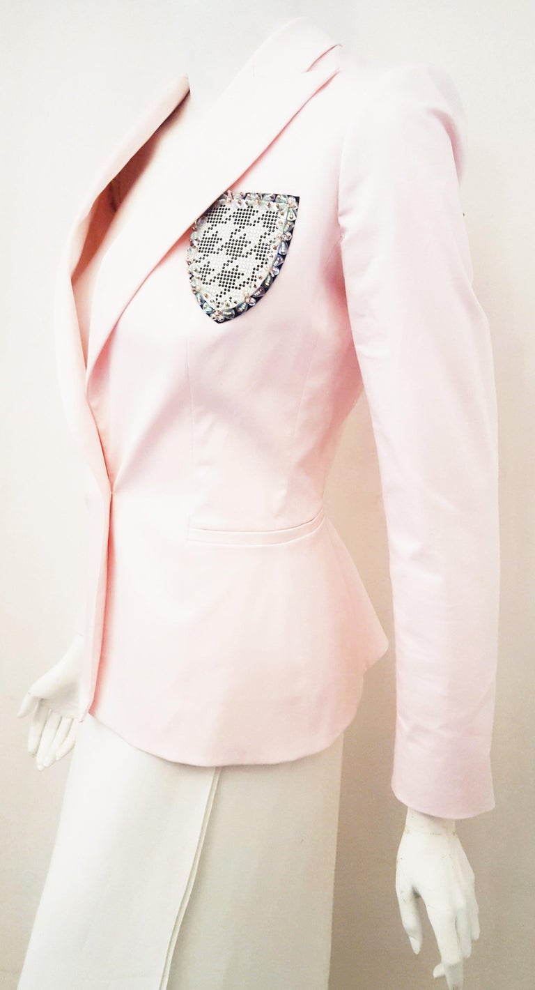 Christian Dior Soft Pink Cotton Jacket W/ Embroidered Emblem Decoration ...