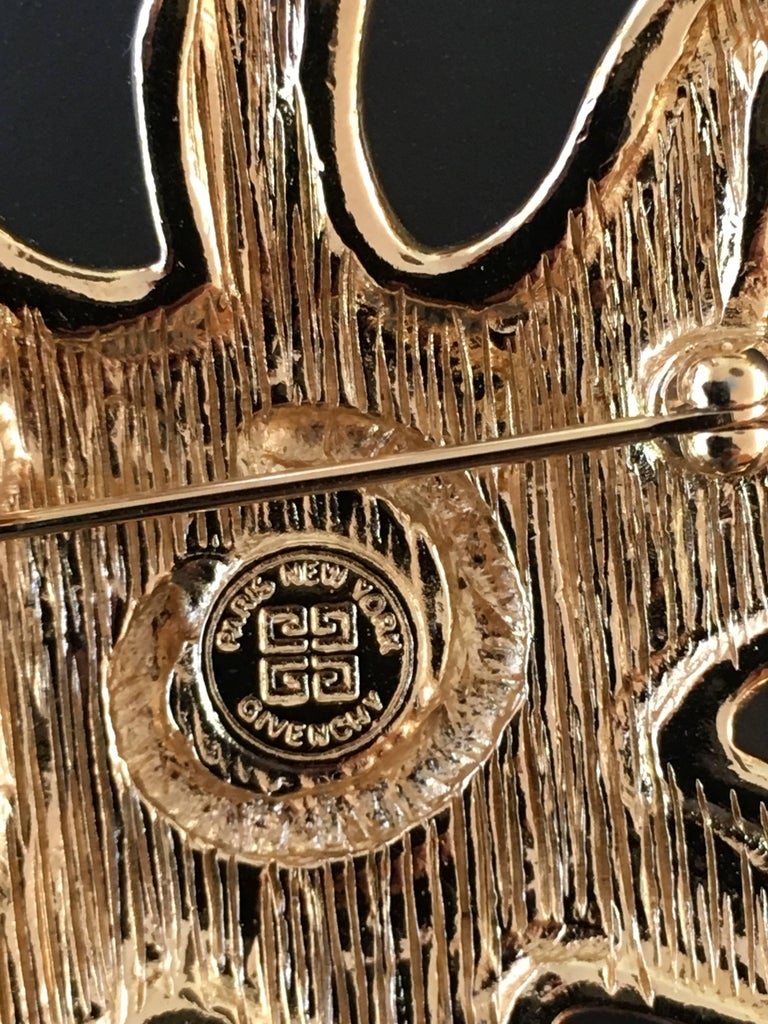 Givenchy Gold Swirl Star Pin / Brooch For Sale at 1stDibs | givenchy brooch