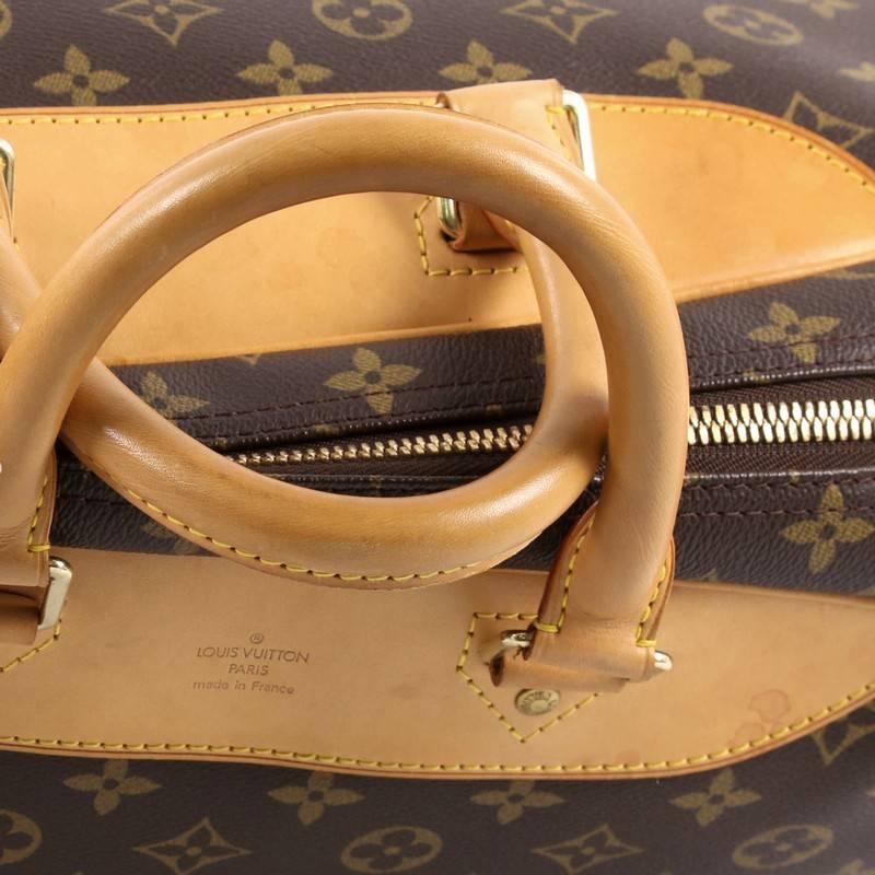 Louis Vuitton Evasion Travel Bag Monogram Canvas MM at 1stDibs | lv evasion travel bag, louis ...