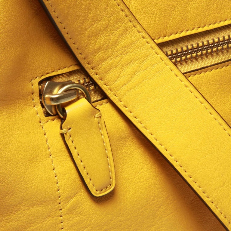 Coach large ladies yellow handbag duffle crossbody with dust cover and ...