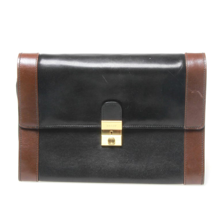 Bally Vintage Quilted Black Leather Shoulder Gold Chain Bag For Sale at ...
