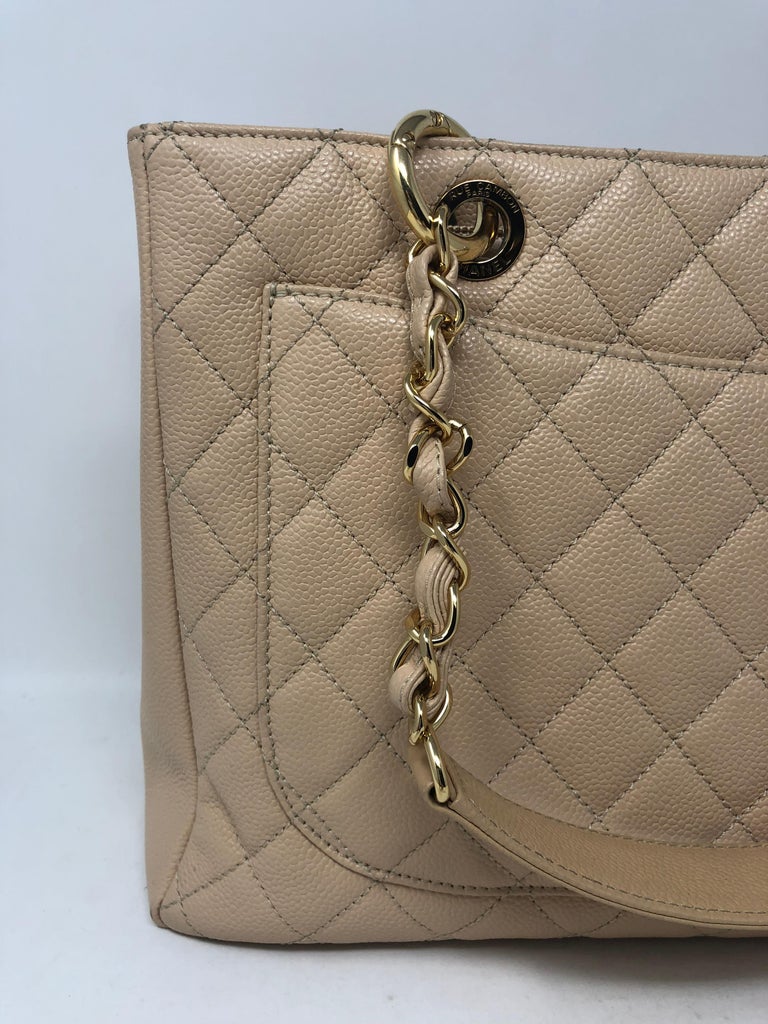 Chanel Cream Grand Shopper Tote at 1stDibs | chanel bag shopper, chanel ...