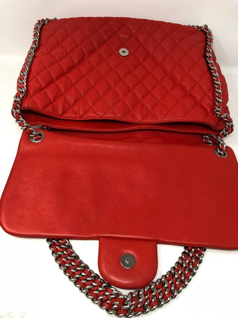 Chanel Red Chain Around Bag at 1stDibs | chanel chain around bag ...