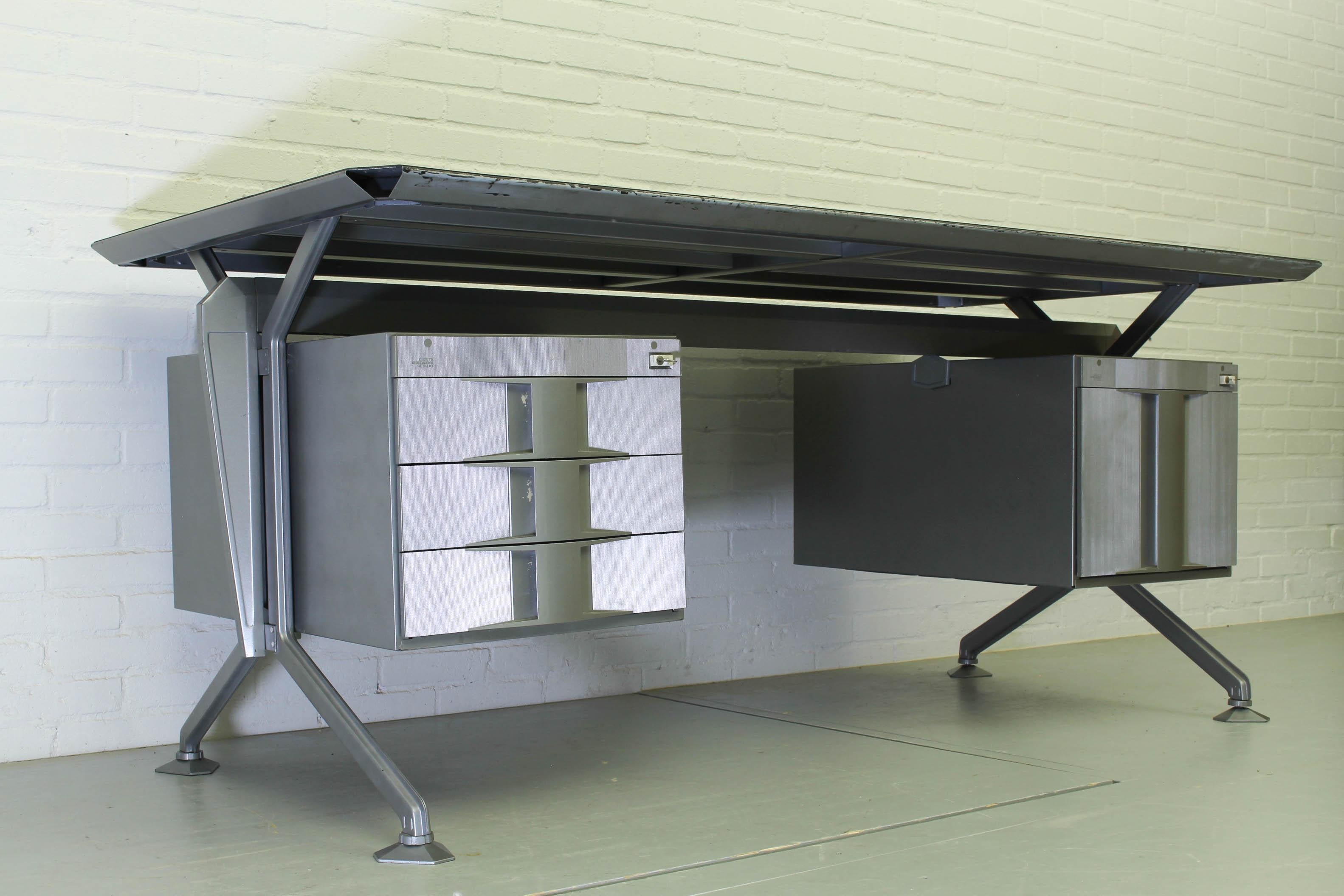 Arco Desk by Studio BBPR for Olivetti, 1963 at 1stDibs