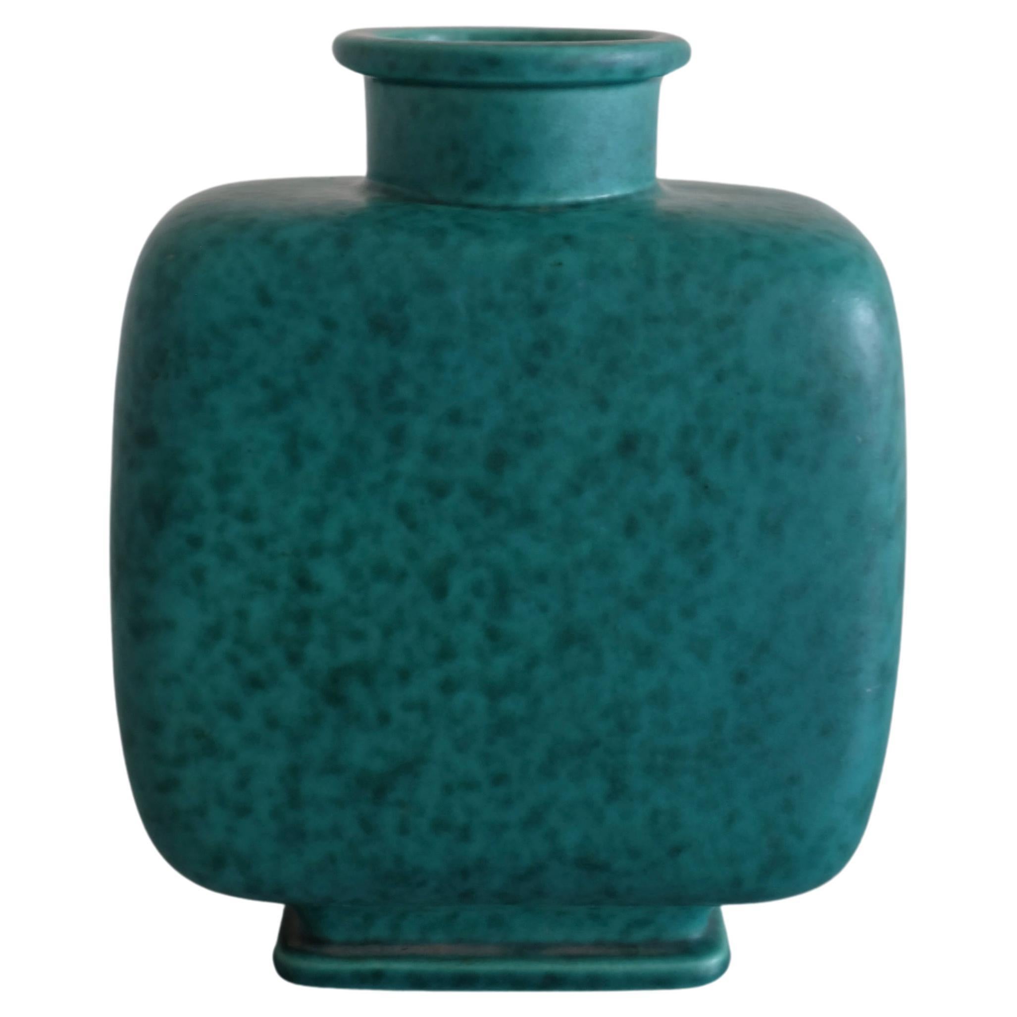 "Argenta" Vase by Wilhelm Kåge at 1stDibs