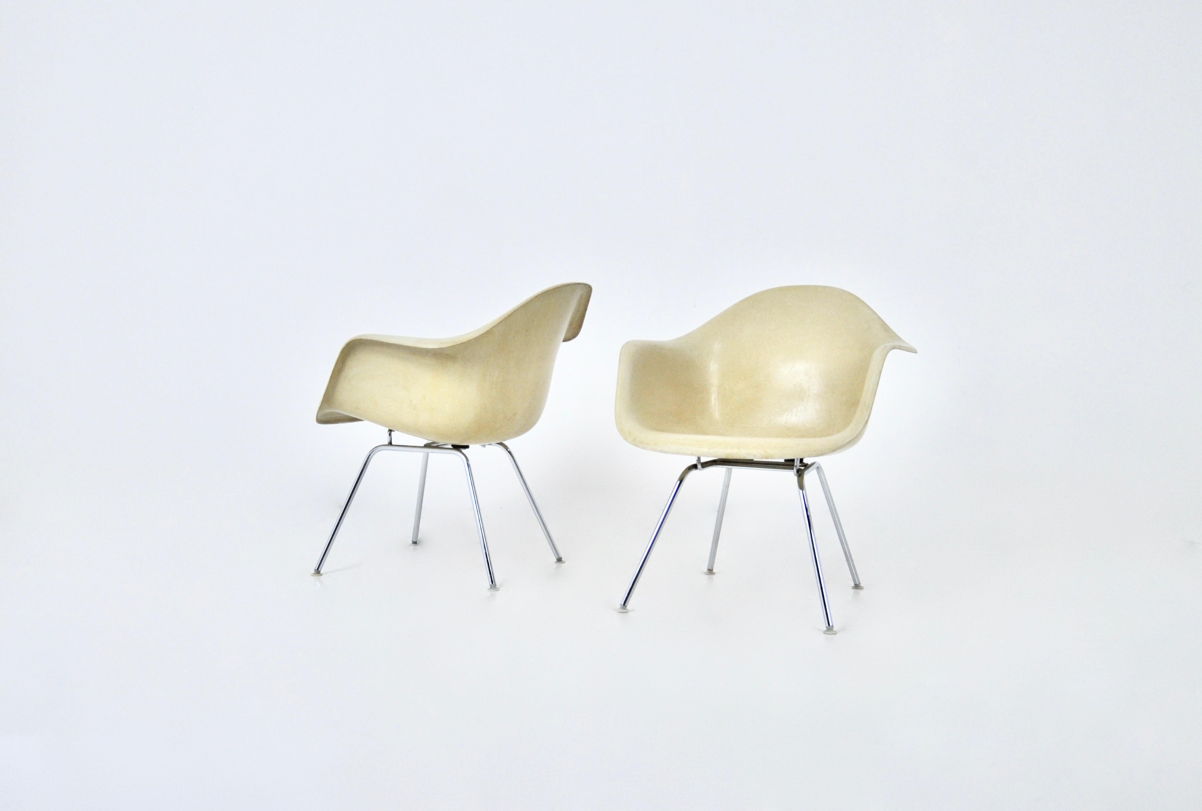 Armchairs by Charles and Ray Eames for Herman Miller, 1970s Set of 2 ...