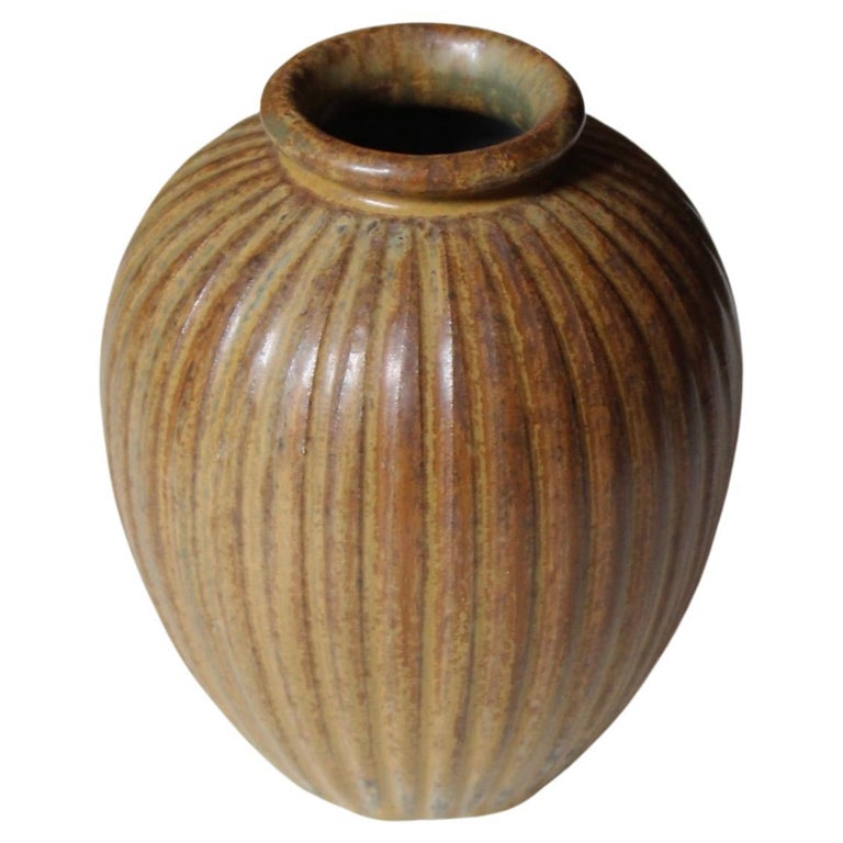 Arne Bang, Fluted Vase, Brown Glazed Stoneware, Denmark, 1940s For Sale ...