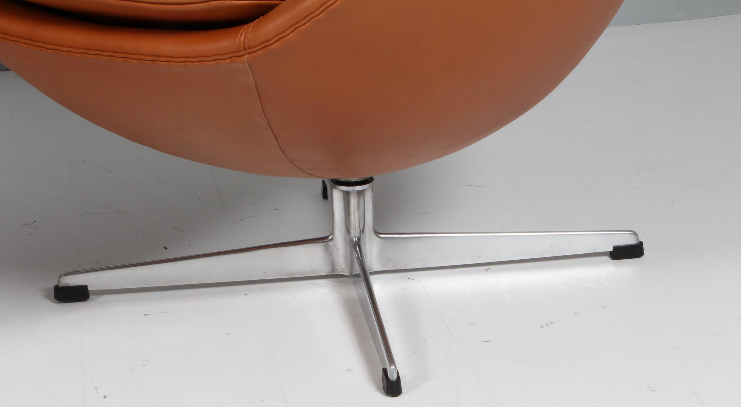 Arne Jacobsen Egg Chair For Sale at 1stDibs