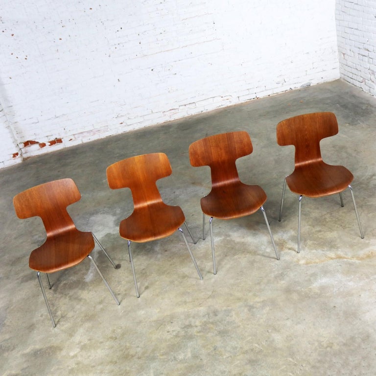 Arne Jacobsen for Fritz Hansen Model 3103 Hammer T Chairs Set of Four ...