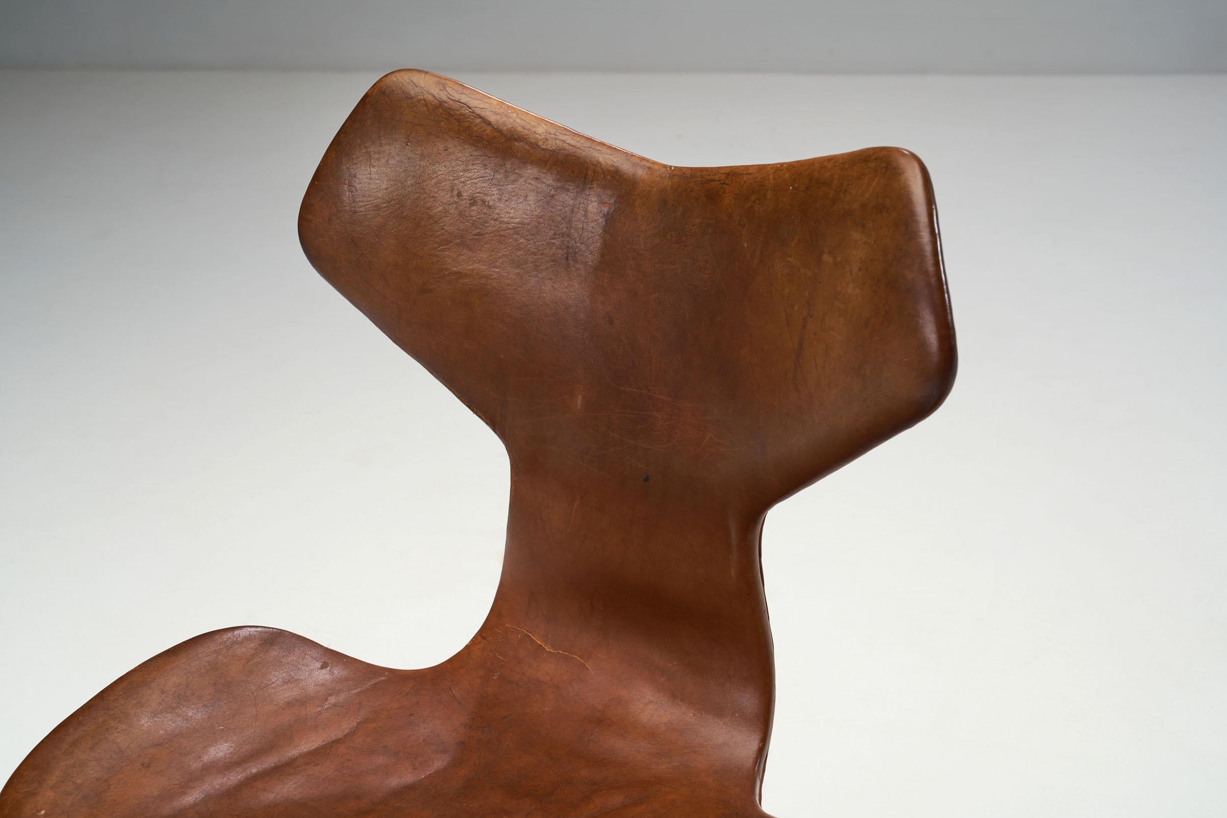 Arne Jacobsen “Grand Prix” Chairs for Fritz Hansen, Denmark 1950s For ...