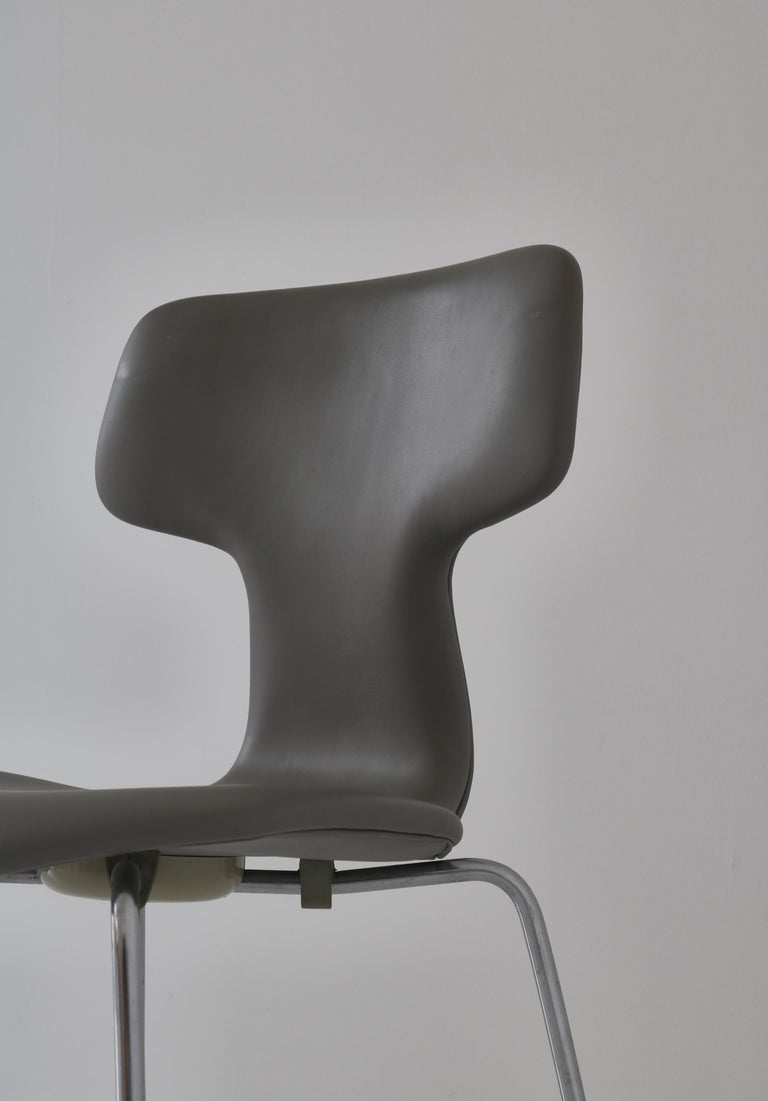 Arne Jacobsen Model 3103 "T-Chairs" by Fritz Hansen Leather and Steel ...